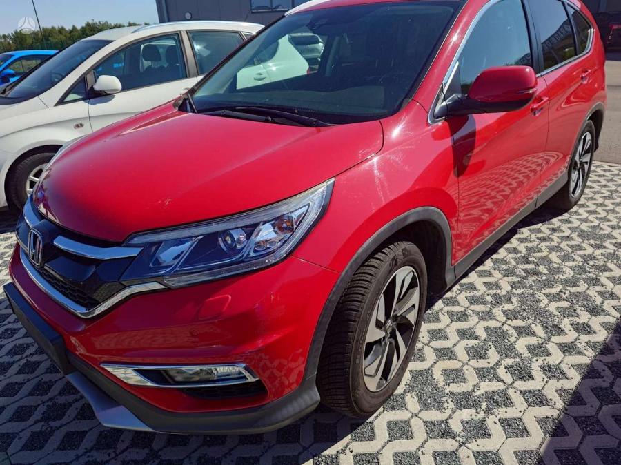Красный Хонда СРВ 2019 в Алитус, объемом двигателя 1.60 л и пробегом 210 тыс. км за 13999 €, фото 3 на AUTOMOTO.COM.LV