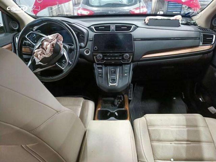 Red Honda CR-V 2020 in Kedainiai, with an engine capacity of 1.99 L and mileage of 41 thousand km for 9550 €, photo 4 on AUTOMOTO.COM.LV