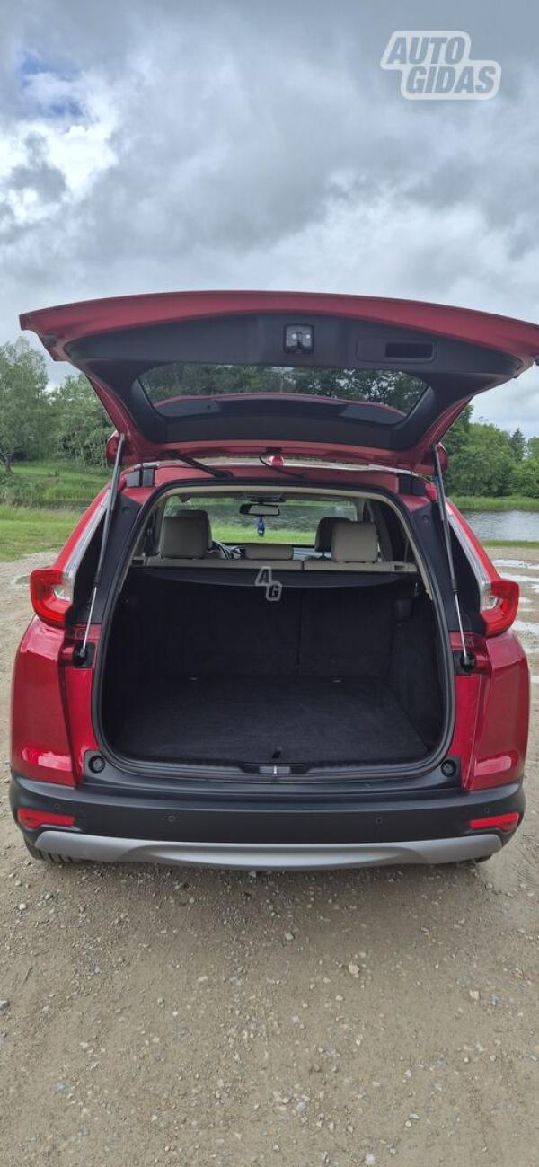 Red Honda CR-V 2021 in Kelme, with an engine capacity of 2.00 L and mileage of 35 thousand km for 23499 €, photo 6 on AUTOMOTO.COM.LV