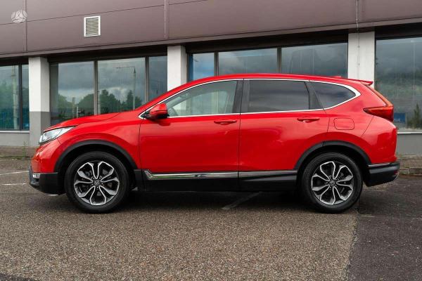 Red Honda CR-V 2021 in Vilnius, with an engine capacity of 1.99 L and mileage of 54 thousand km for 22750 €, photo 4 on AUTOMOTO.COM.LV