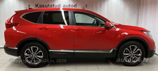 Red Honda CR-V 2021 in Tallinn, with an engine capacity of 2.00 L and mileage of 81 thousand km for 24700 €, photo 5 on AUTOMOTO.COM.LV