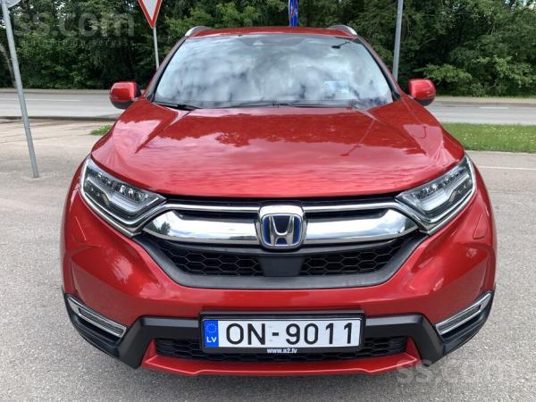 Red Honda CR-V 2022 in Ogre, with an engine capacity of 2.00 L and mileage of 62 thousand km for 26700 €, photo 2 on AUTOMOTO.COM.LV
