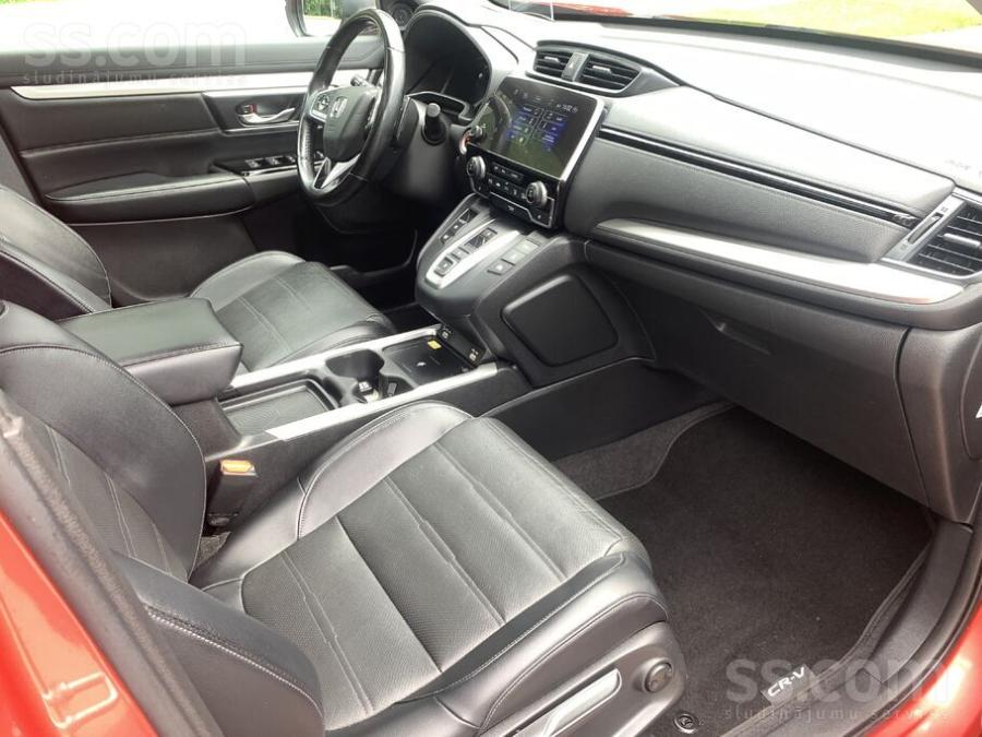 Red Honda CR-V 2022 in Ogre, with an engine capacity of 2.00 L and mileage of 62 thousand km for 26700 €, photo 12 on AUTOMOTO.COM.LV