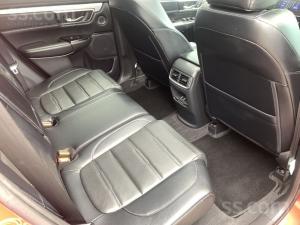 Red Honda CR-V 2022 in Ogre, with an engine capacity of 2.00 L and mileage of 62 thousand km for 26700 €, photo 13 on AUTOMOTO.COM.LV