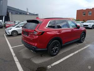 Red Honda CR-V 2025 in Vilnius, with an engine capacity of 1.99 L and mileage of 56 thousand km for 40990 €, photo 5 on AUTOMOTO.COM.LV