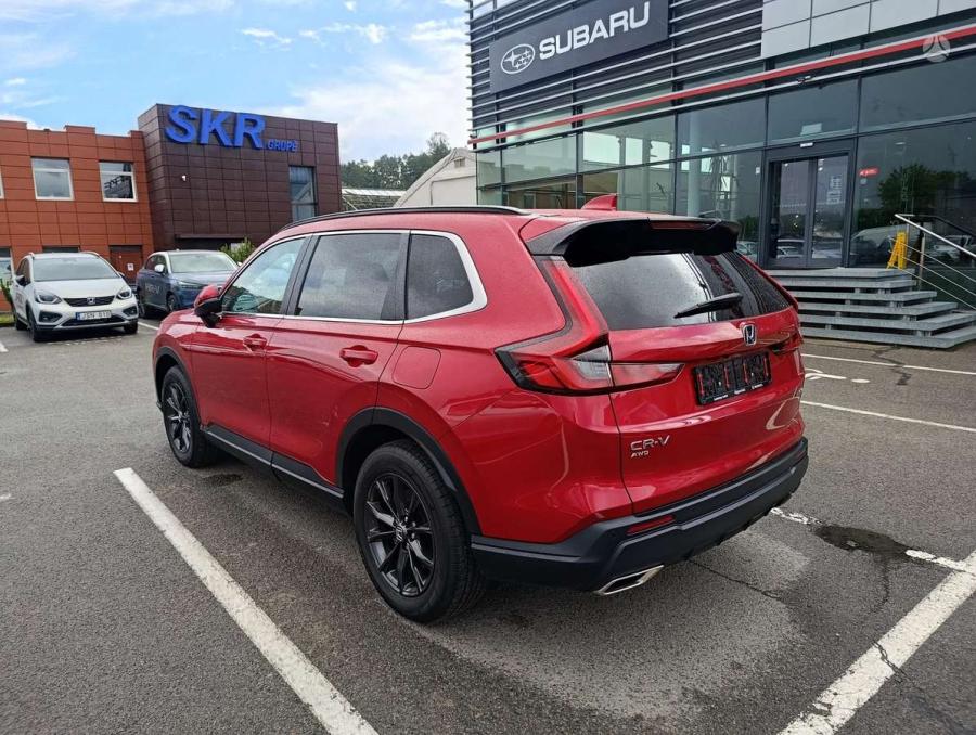 Red Honda CR-V 2025 in Vilnius, with an engine capacity of 1.99 L and mileage of 56 thousand km for 40990 €, photo 6 on AUTOMOTO.COM.LV