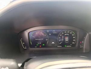 Red Honda CR-V 2025 in Vilnius, with an engine capacity of 1.99 L and mileage of 56 thousand km for 40990 €, photo 16 on AUTOMOTO.COM.LV