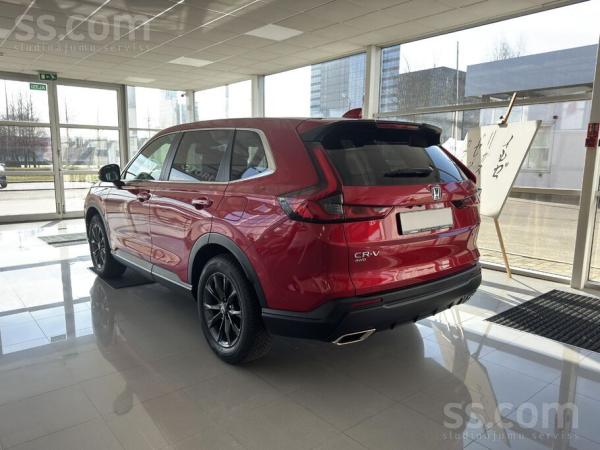 Honda CR-V 2025 Rīga vietnē Sarkans Honda CR-V 2025 Rīga, ar dzinēja tilpumu 2.00 L un nobraukumu 25 tūkst. km par 44900 €, foto 5 vietnē AUTOMOTO.COM.LV