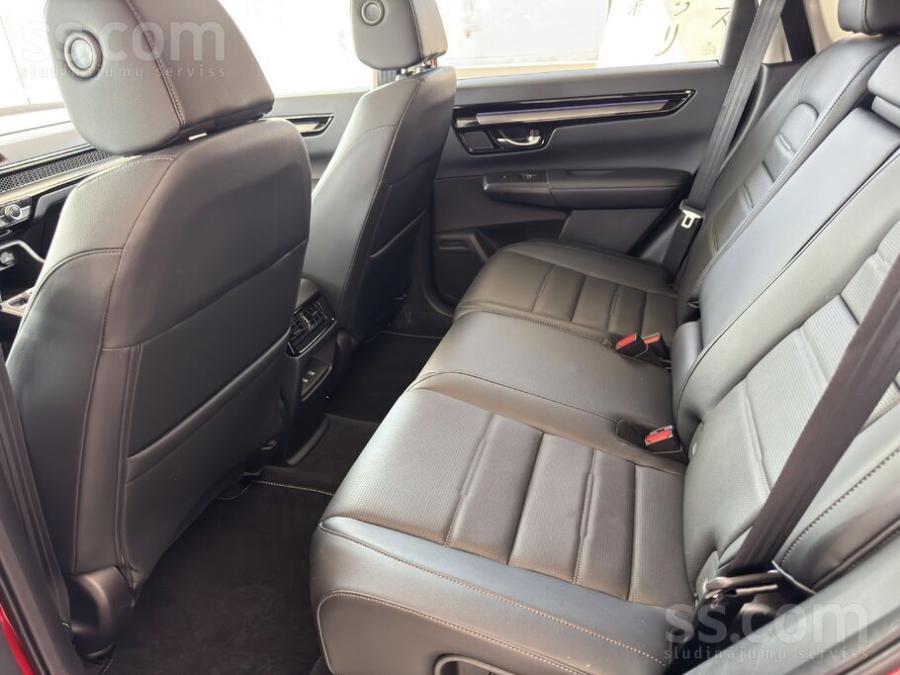 Red Honda CR-V 2025 in Riga, with an engine capacity of 2.00 L and mileage of 25 thousand km for 44900 €, photo 11 on AUTOMOTO.COM.LV