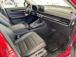 Red Honda CR-V 2025 in Riga, with an engine capacity of 2.00 L and mileage of 25 thousand km for 44900 €, photo 13 on AUTOMOTO.COM.LV