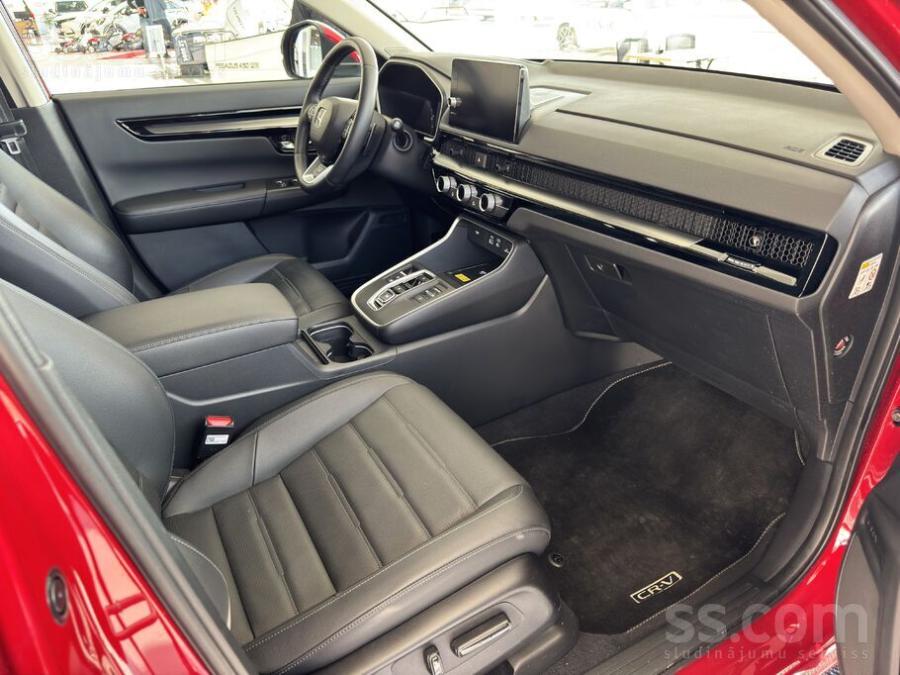Red Honda CR-V 2025 in Riga, with an engine capacity of 2.00 L and mileage of 25 thousand km for 44900 €, photo 13 on AUTOMOTO.COM.LV