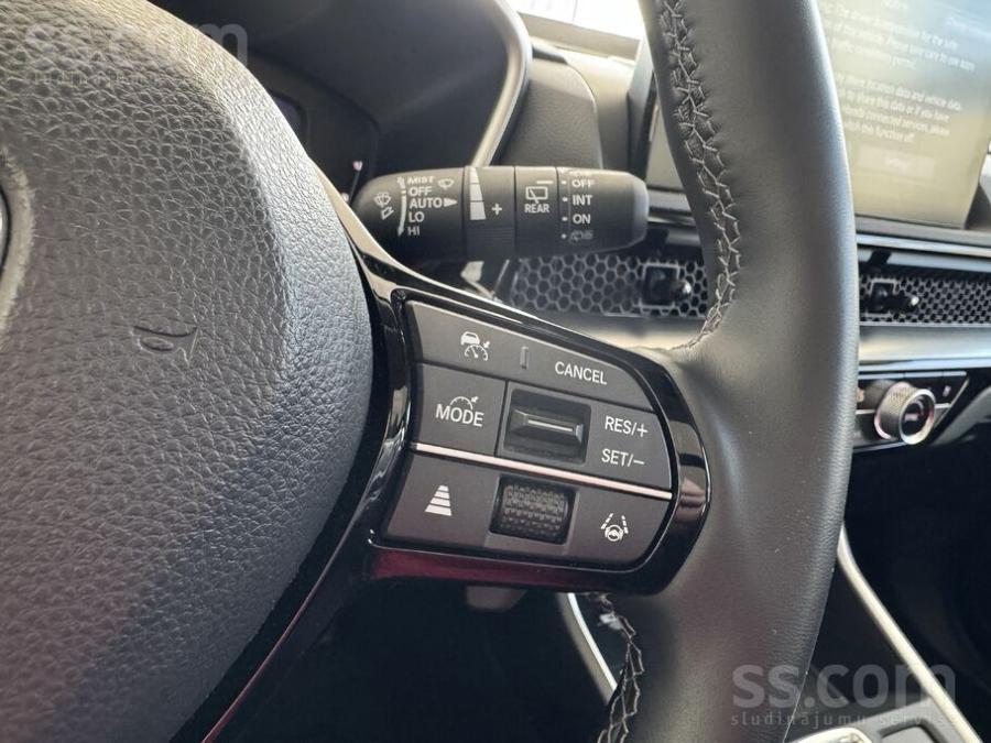 Red Honda CR-V 2025 in Riga, with an engine capacity of 2.00 L and mileage of 25 thousand km for 44900 €, photo 16 on AUTOMOTO.COM.LV