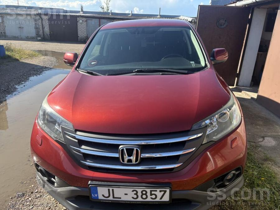 Sarkans Honda CR-V 2013 Liepāja, ar dzinēja tilpumu 2.20 L un nobraukumu 245 tūkst. km par 10000 €, foto 1 vietnē AUTOMOTO.COM.LV