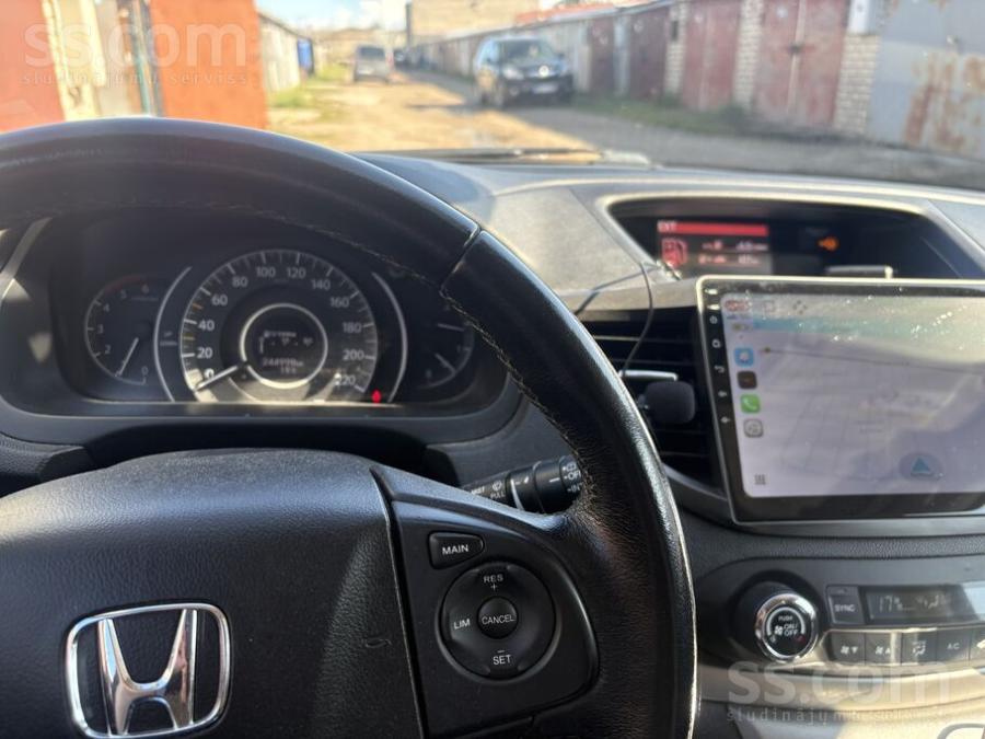 Sarkans Honda CR-V 2013 Liepāja, ar dzinēja tilpumu 2.20 L un nobraukumu 245 tūkst. km par 10000 €, foto 6 vietnē AUTOMOTO.COM.LV