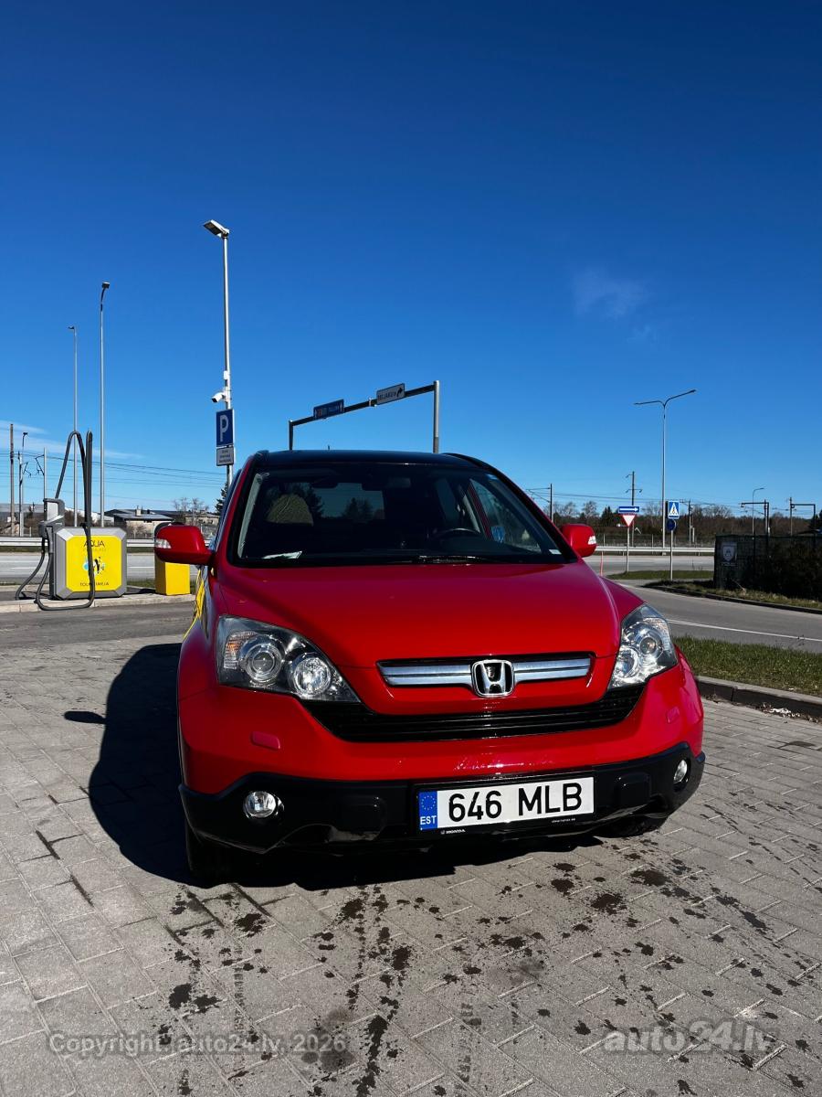 Red Honda CR-V 2008 in Tallinn, with an engine capacity of 2.00 L and mileage of 245 thousand km for 6000 €, photo 1 on AUTOMOTO.COM.LV
