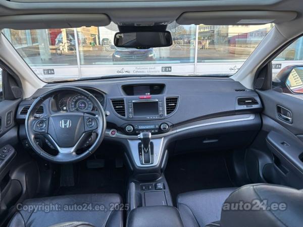 Sarkans Honda CR-V 2013 Tallina, ar dzinēja tilpumu 2.00 L un nobraukumu 234 tūkst. km par 11000 €, foto 11 vietnē AUTOMOTO.COM.LV