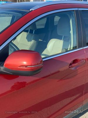 Red Honda CR-V 2015 in Tallinn, with an engine capacity of 2.00 L and mileage of 131 thousand km for 15000 €, photo 7 on AUTOMOTO.COM.LV