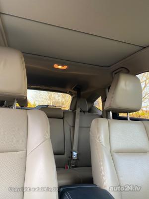 Red Honda CR-V 2015 in Tallinn, with an engine capacity of 2.00 L and mileage of 131 thousand km for 15000 €, photo 8 on AUTOMOTO.COM.LV