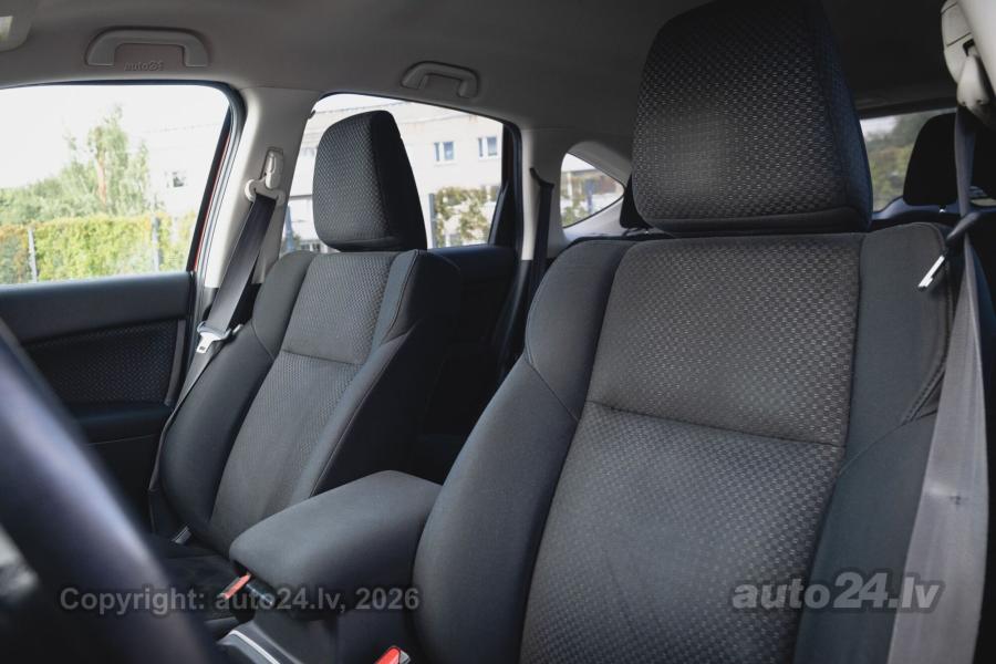 Sarkans Honda CR-V 2015 Tartu, ar dzinēja tilpumu 2.00 L un nobraukumu 0 tūkst. km par 8549 €, foto 10 vietnē AUTOMOTO.COM.LV