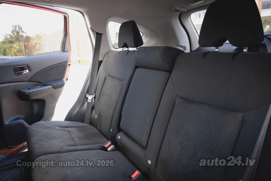 Sarkans Honda CR-V 2015 Tartu, ar dzinēja tilpumu 2.00 L un nobraukumu 0 tūkst. km par 8549 €, foto 12 vietnē AUTOMOTO.COM.LV