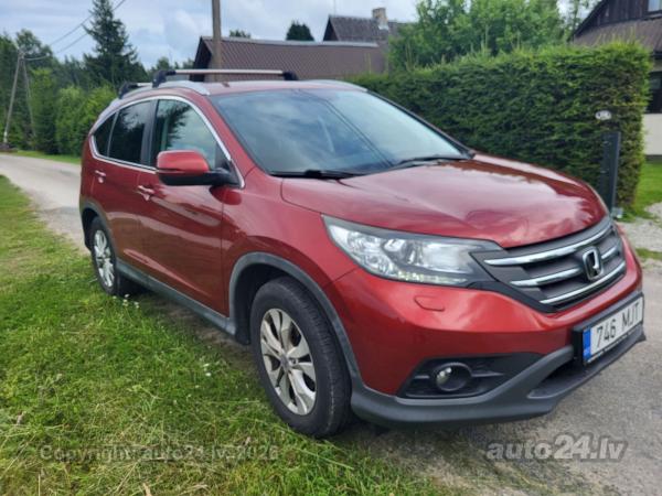 Sarkans Honda CR-V 2015 Tallina, ar dzinēja tilpumu 2.00 L un nobraukumu 120 tūkst. km par 13000 €, foto 6 vietnē AUTOMOTO.COM.LV