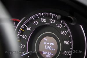 Red Honda CR-V 2017 in Tallinn, with an engine capacity of 1.60 L and mileage of 159 thousand km for 16999 €, photo 14 on AUTOMOTO.COM.LV