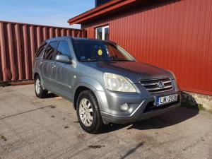 Honda CR-V 2005 in Riga, with an engine capacity of 2.20 L and mileage of 277 thousand km for 3750 €, photo  on AUTOMOTO.COM.LV