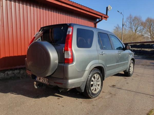 Honda CR-V 2005 Rīga, ar dzinēja tilpumu 2.20 L un nobraukumu 277 tūkst. km par 3750 €, foto 2 vietnē AUTOMOTO.COM.LV