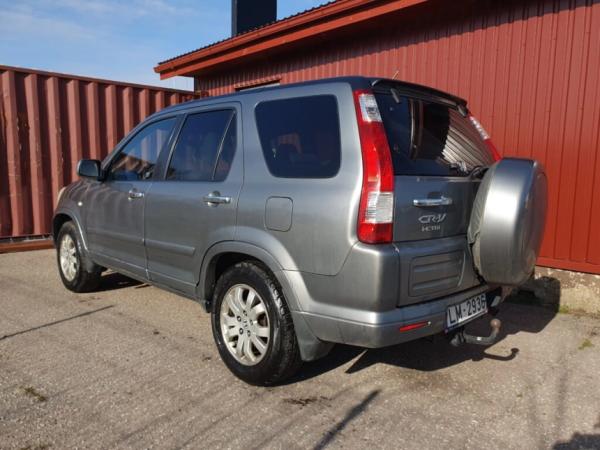 Honda CR-V 2005 Rīga, ar dzinēja tilpumu 2.20 L un nobraukumu 277 tūkst. km par 3750 €, foto 3 vietnē AUTOMOTO.COM.LV
