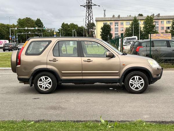 Honda CR-V 2003 in Narva, with an engine capacity of 2.00 L and mileage of 273 thousand km for 999 €, photo 5 on AUTOMOTO.COM.LV