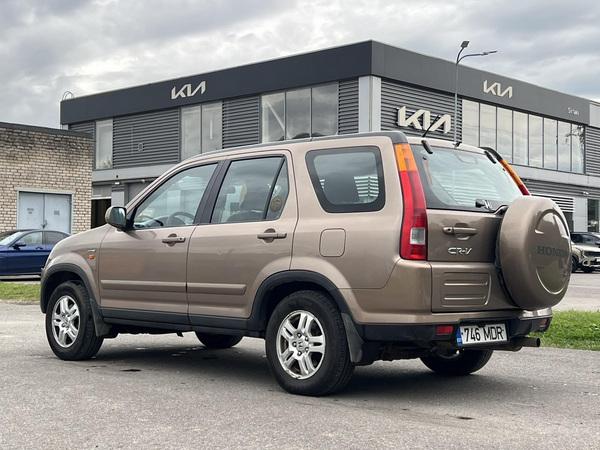 Honda CR-V 2003 in Narva, with an engine capacity of 2.00 L and mileage of 273 thousand km for 999 €, photo 6 on AUTOMOTO.COM.LV