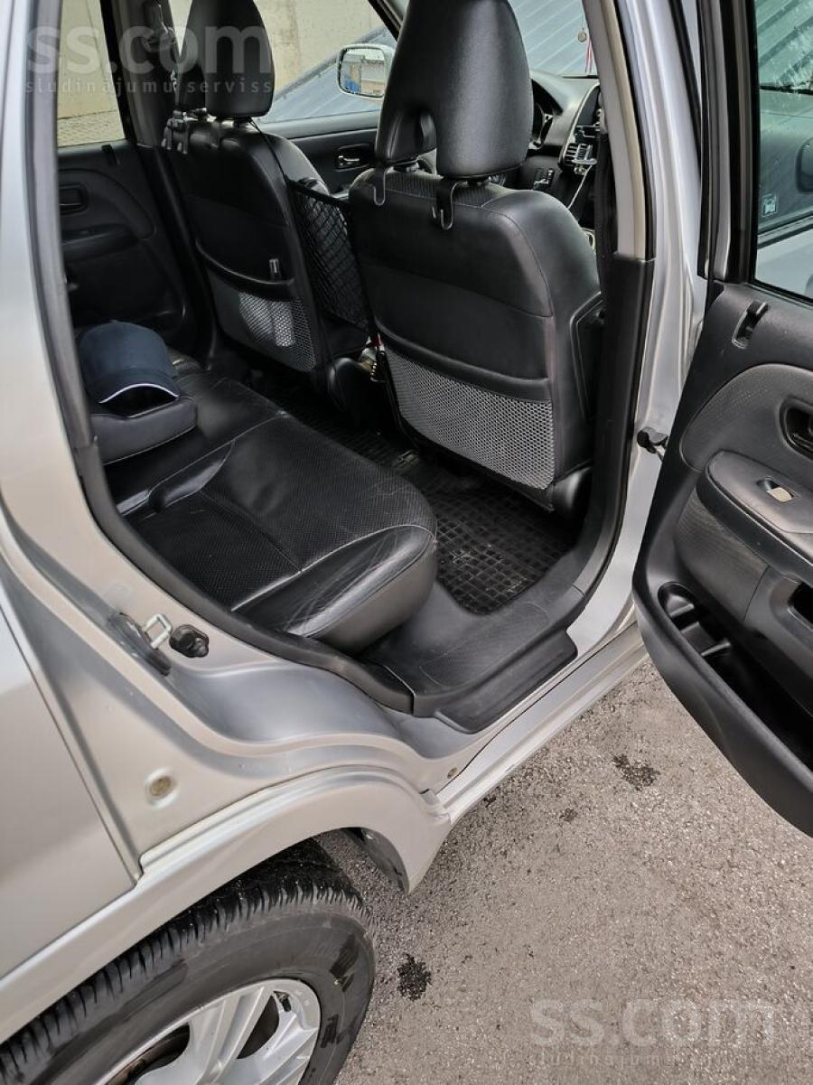 Honda CR-V 2006 Rēzekne, ar dzinēja tilpumu 2.20 L un nobraukumu 237 tūkst. km par 4400 €, foto 17 vietnē AUTOMOTO.COM.LV