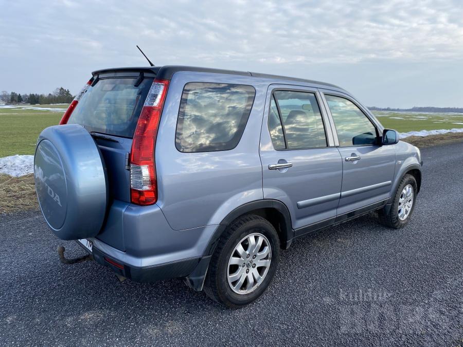Honda CR-V 2006 Rakvere, ar dzinēja tilpumu 0.00 L un nobraukumu 267 tūkst. km par 2000 €, foto 4 vietnē AUTOMOTO.COM.LV