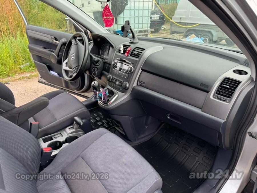 Хонда СРВ 2008 в Таллин, объемом двигателя 2.00 л и пробегом 310 тыс. км за 2500 €, фото 7 на AUTOMOTO.COM.LV