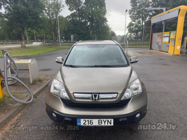 Honda CR-V 2009 in Johvi, with an engine capacity of 2.20 L and mileage of 372 thousand km for 4999 €, photo 2 on AUTOMOTO.COM.LV