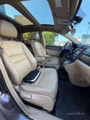 Honda CR-V 2011 Tallina, ar dzinēja tilpumu 2.20 L un nobraukumu 193 tūkst. km par 5999 €, foto 7 vietnē AUTOMOTO.COM.LV