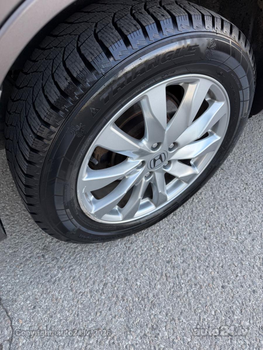 Honda CR-V 2011 Tallina, ar dzinēja tilpumu 2.20 L un nobraukumu 193 tūkst. km par 5999 €, foto 16 vietnē AUTOMOTO.COM.LV