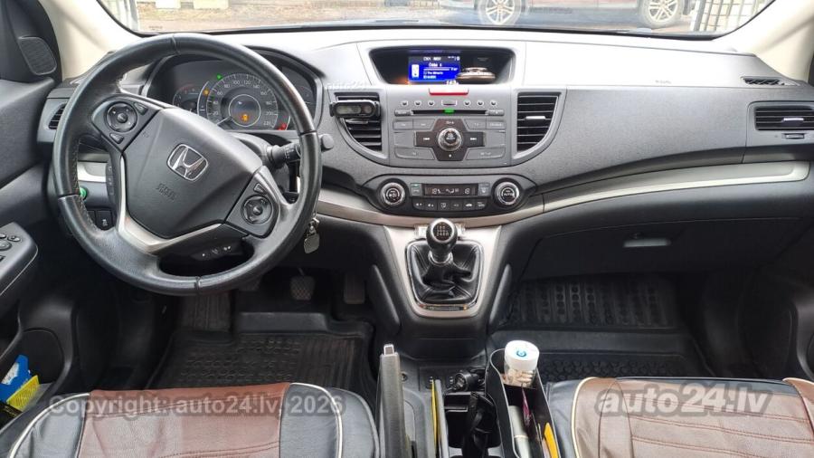 Honda CR-V 2014 in Tallinn, with an engine capacity of 1.60 L and mileage of 172 thousand km for 12399 €, photo 9 on AUTOMOTO.COM.LV