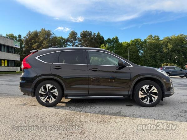 Honda CR-V 2016 Tallina, ar dzinēja tilpumu 1.60 L un nobraukumu 134 tūkst. km par 15990 €, foto 2 vietnē AUTOMOTO.COM.LV