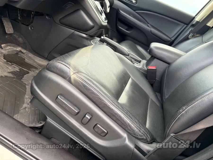 Хонда СРВ 2016 в Таллин, объемом двигателя 1.60 л и пробегом 134 тыс. км за 15990 €, фото 12 на AUTOMOTO.COM.LV