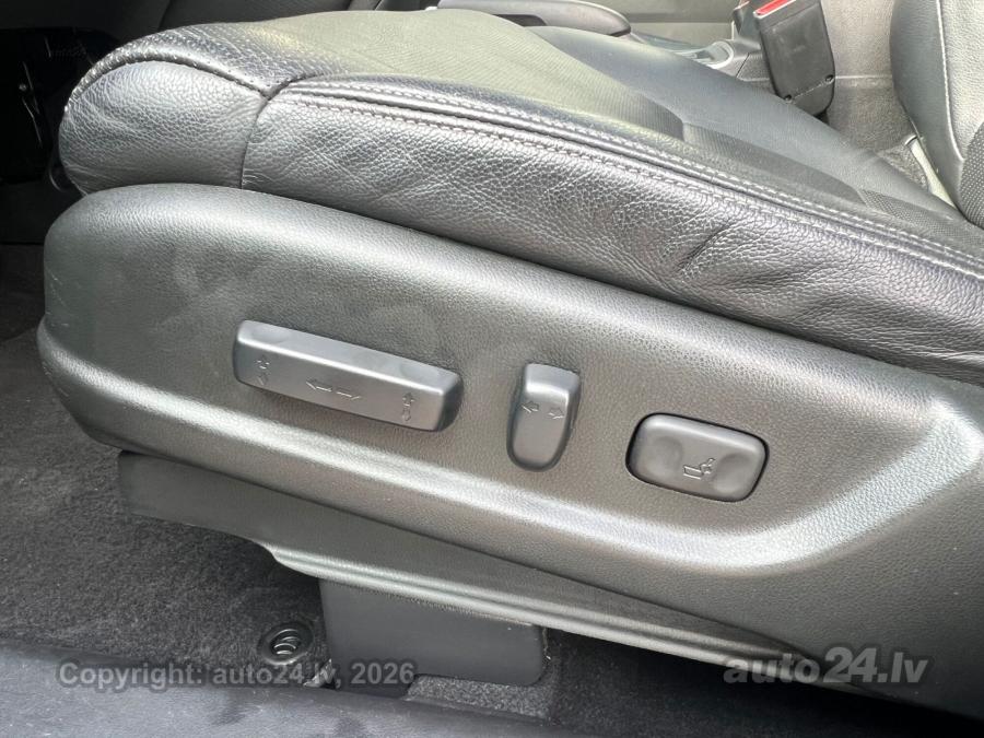 Honda CR-V 2017 Tallina, ar dzinēja tilpumu 2.00 L un nobraukumu 160 tūkst. km par 16900 €, foto 26 vietnē AUTOMOTO.COM.LV