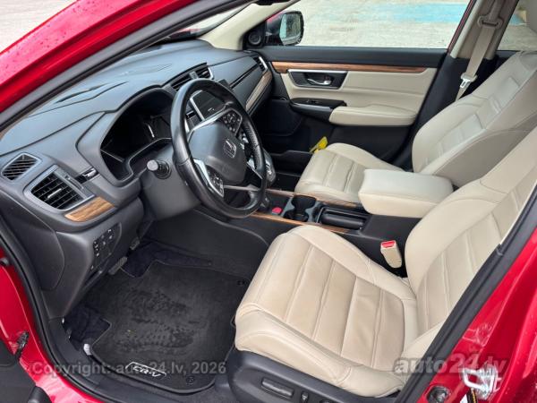 Honda CR-V 2020 Tallina, ar dzinēja tilpumu 1.50 L un nobraukumu 35 tūkst. km par 24000 €, foto 4 vietnē AUTOMOTO.COM.LV