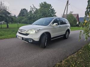 Balts Honda CR-V 2008 Marijampole, ar dzinēja tilpumu 2.20 L un nobraukumu 290 tūkst. km par 6000 €, foto  vietnē AUTOMOTO.COM.LV