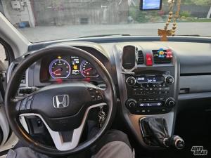Balts Honda CR-V 2008 Marijampole, ar dzinēja tilpumu 2.20 L un nobraukumu 290 tūkst. km par 6000 €, foto 3 vietnē AUTOMOTO.COM.LV