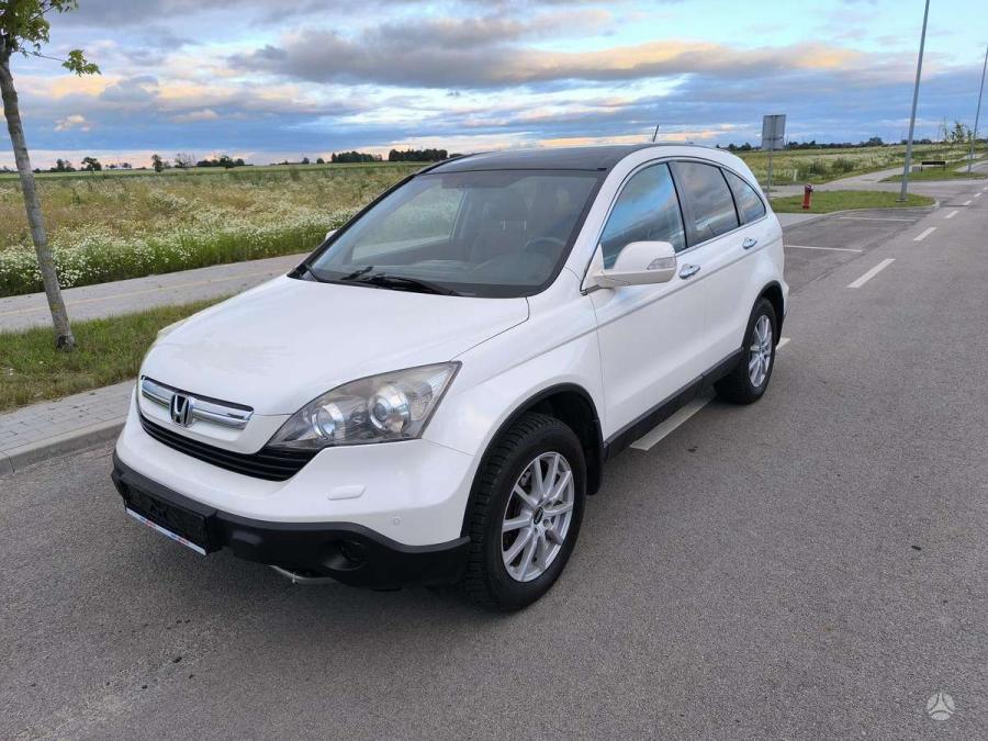 Balts Honda CR-V 2008 Marijampole, ar dzinēja tilpumu 2.20 L un nobraukumu 332 tūkst. km par 4050 €, foto 1 vietnē AUTOMOTO.COM.LV
