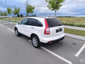 Balts Honda CR-V 2008 Marijampole, ar dzinēja tilpumu 2.20 L un nobraukumu 332 tūkst. km par 3550 €, foto 4 vietnē AUTOMOTO.COM.LV
