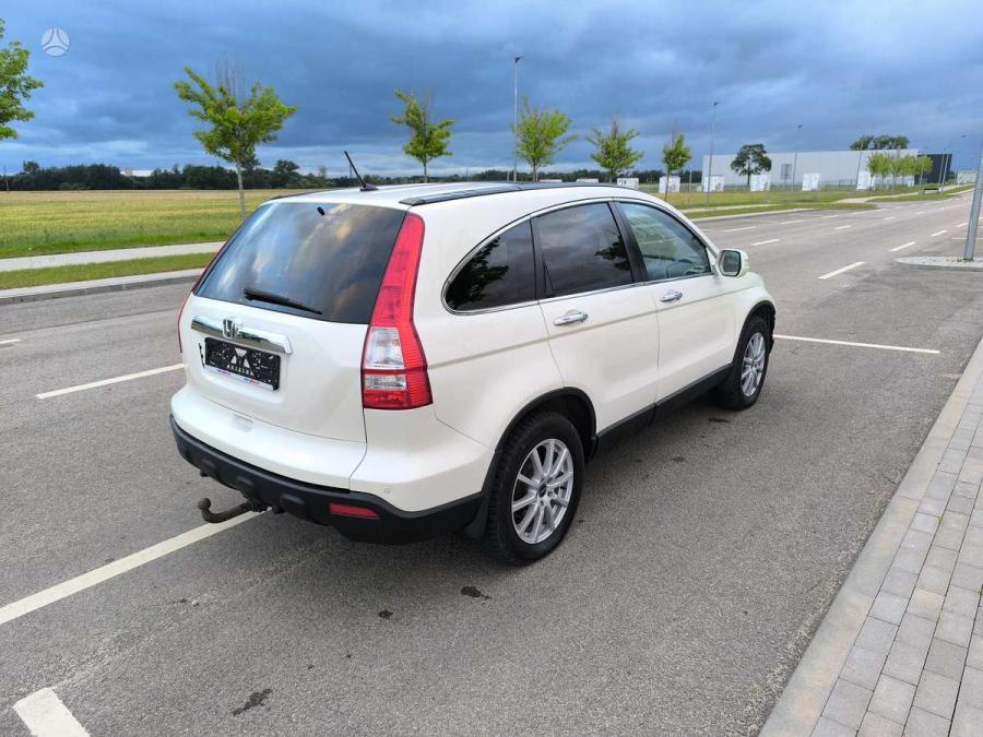 Balts Honda CR-V 2008 Marijampole, ar dzinēja tilpumu 2.20 L un nobraukumu 332 tūkst. km par 3550 €, foto 6 vietnē AUTOMOTO.COM.LV