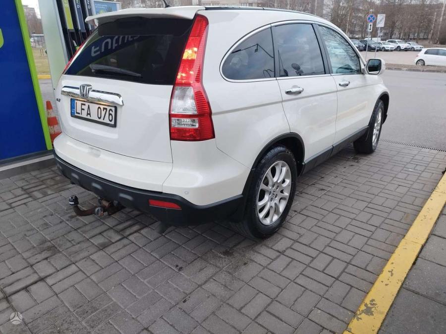 Balts Honda CR-V 2008 Viļņa, ar dzinēja tilpumu 2.20 L un nobraukumu 352 tūkst. km par 6500 €, foto 8 vietnē AUTOMOTO.COM.LV
