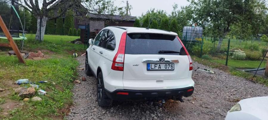 Balts Honda CR-V 2008 Viļņa, ar dzinēja tilpumu 2.20 L un nobraukumu 352 tūkst. km par 6500 €, foto 10 vietnē AUTOMOTO.COM.LV