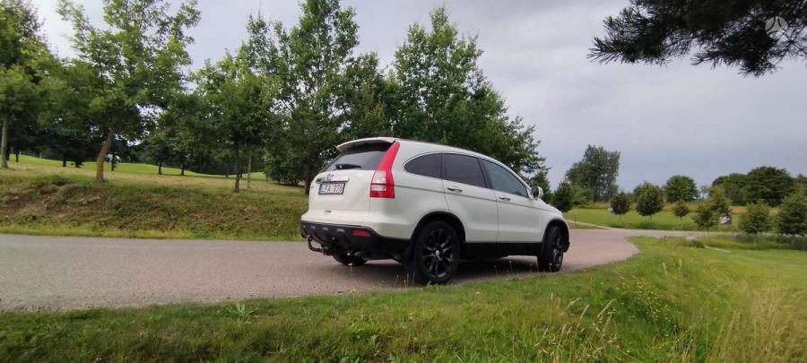 Balts Honda CR-V 2008 Viļņa, ar dzinēja tilpumu 2.20 L un nobraukumu 352 tūkst. km par 6500 €, foto 19 vietnē AUTOMOTO.COM.LV
